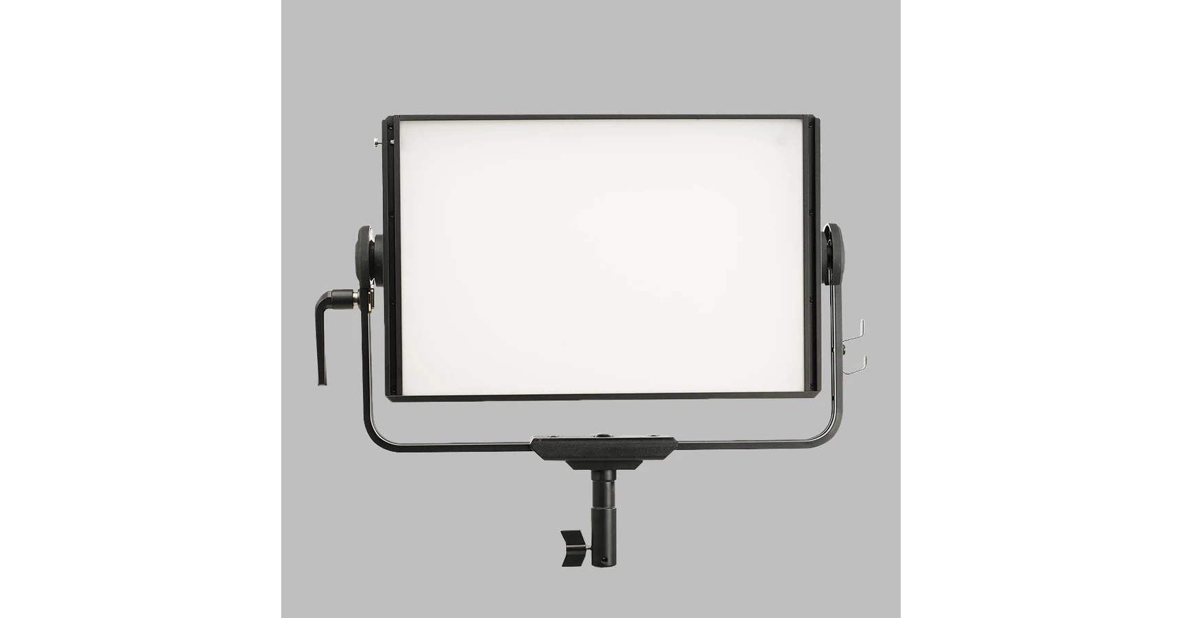 Aputure Nova P300C LED panel - UnidomeStore.hu